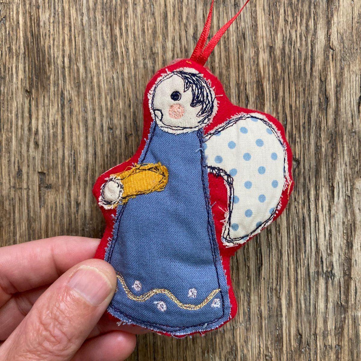 Three little angels decorations - freehand embroidery project by Poppy ...